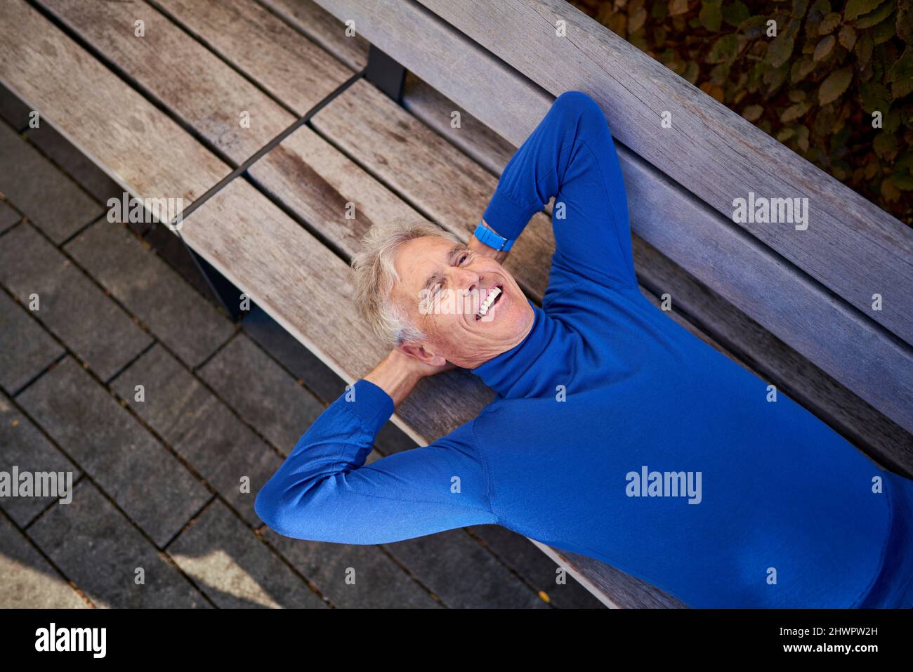 Man resting bench hi-res stock photography and images - Alamy
