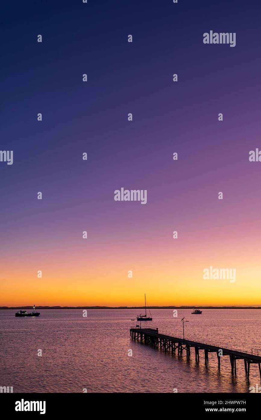 Robe jetty moody dawn hi-res stock photography and images - Alamy