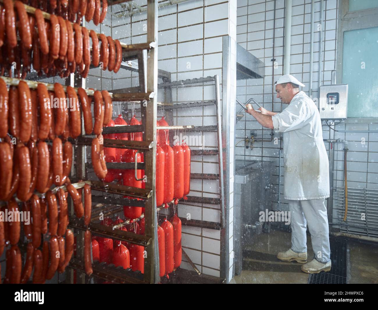 Factory food machine cleaning hi-res stock photography and images - Alamy