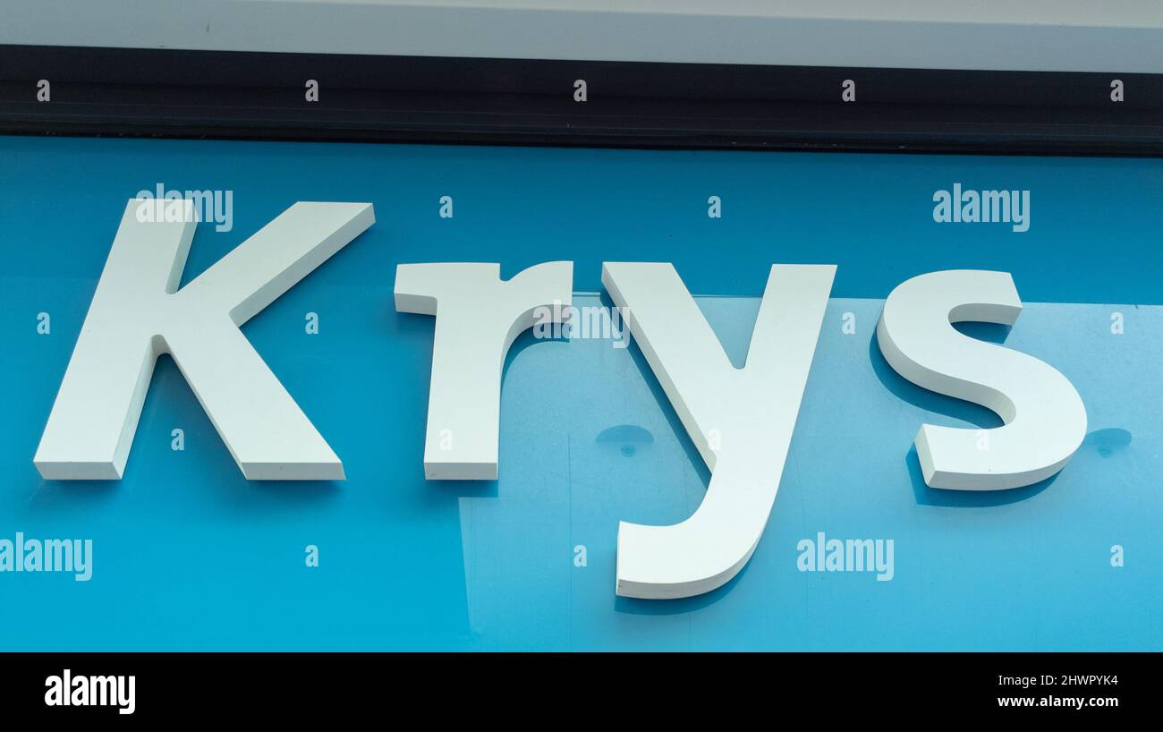 Krys company hi-res stock photography and images - Alamy