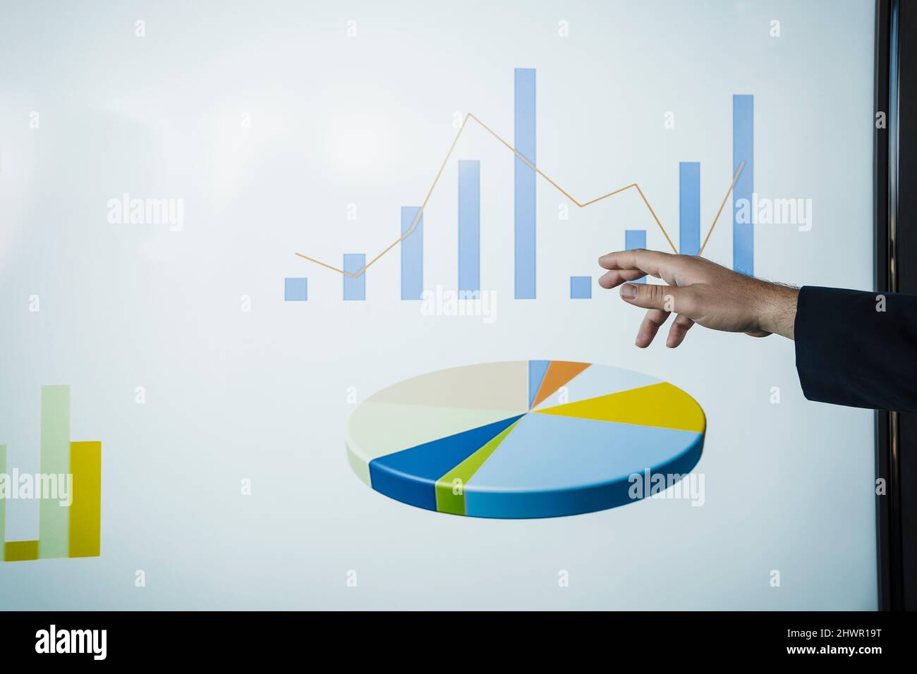 Digital presentation with chart hi-res stock photography and images - Alamy