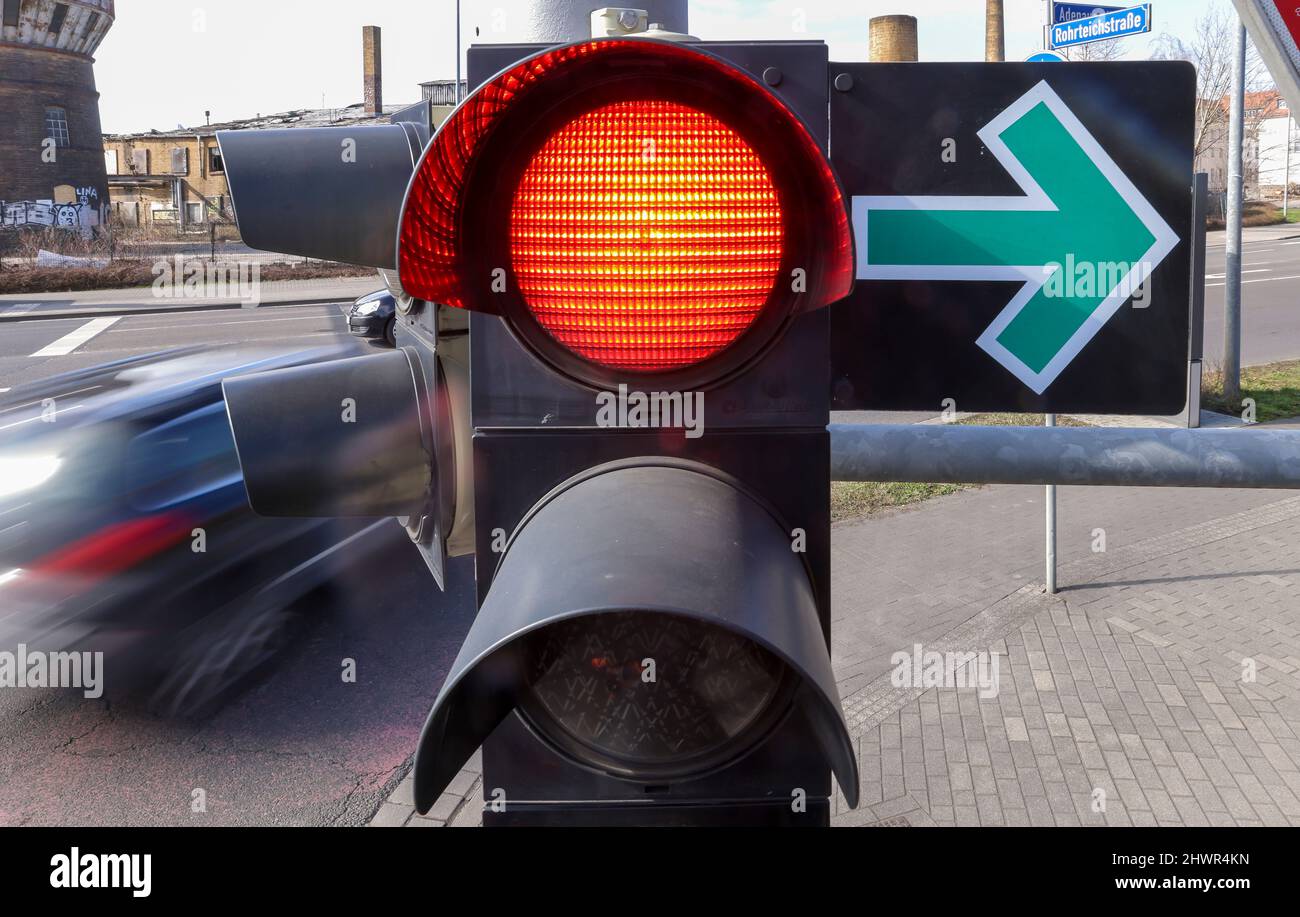 Red Traffic Light Intersection Airdrie Looking Into Red Light Cameras