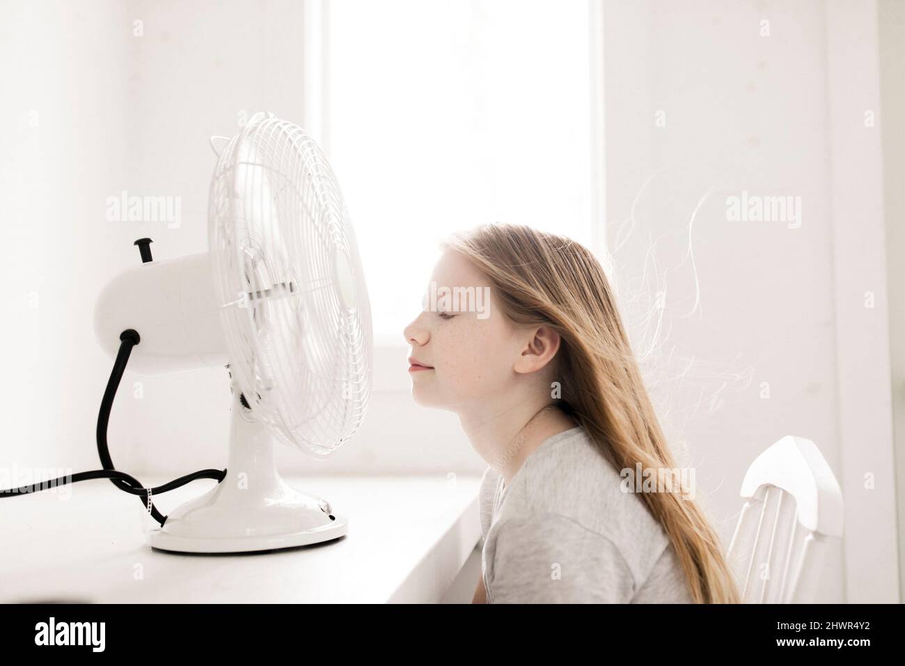 Home ventilator child hi-res stock photography and images - Alamy