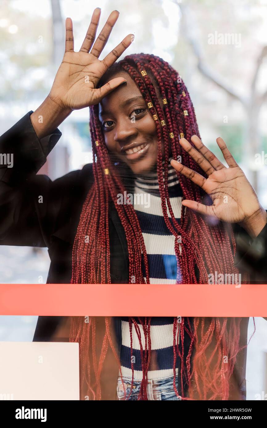 African woman red braids smiling hi-res stock photography and images ...