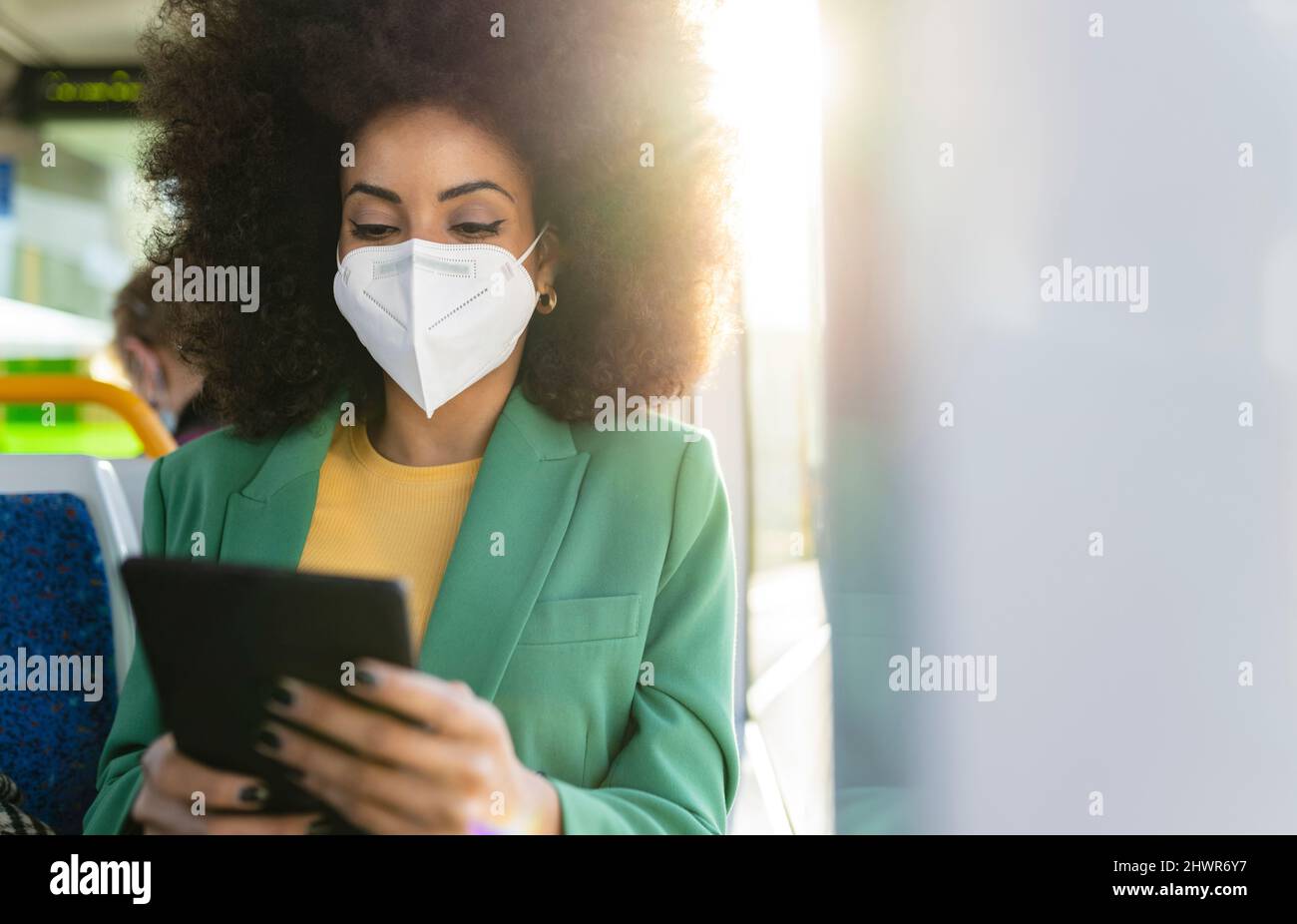 Business women using computer green hi-res stock photography and images ...
