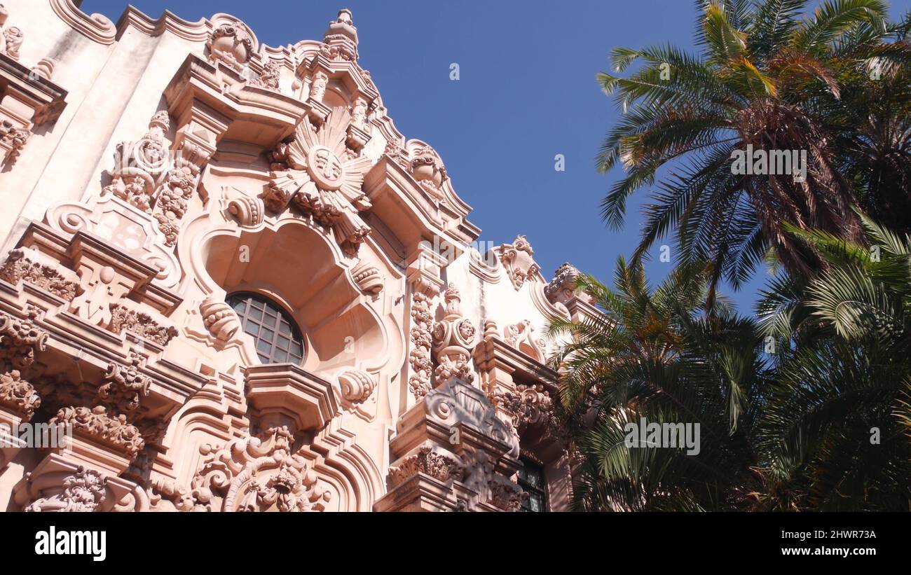 Spanish colonial revival architecture in Balboa Park, San Diego ...