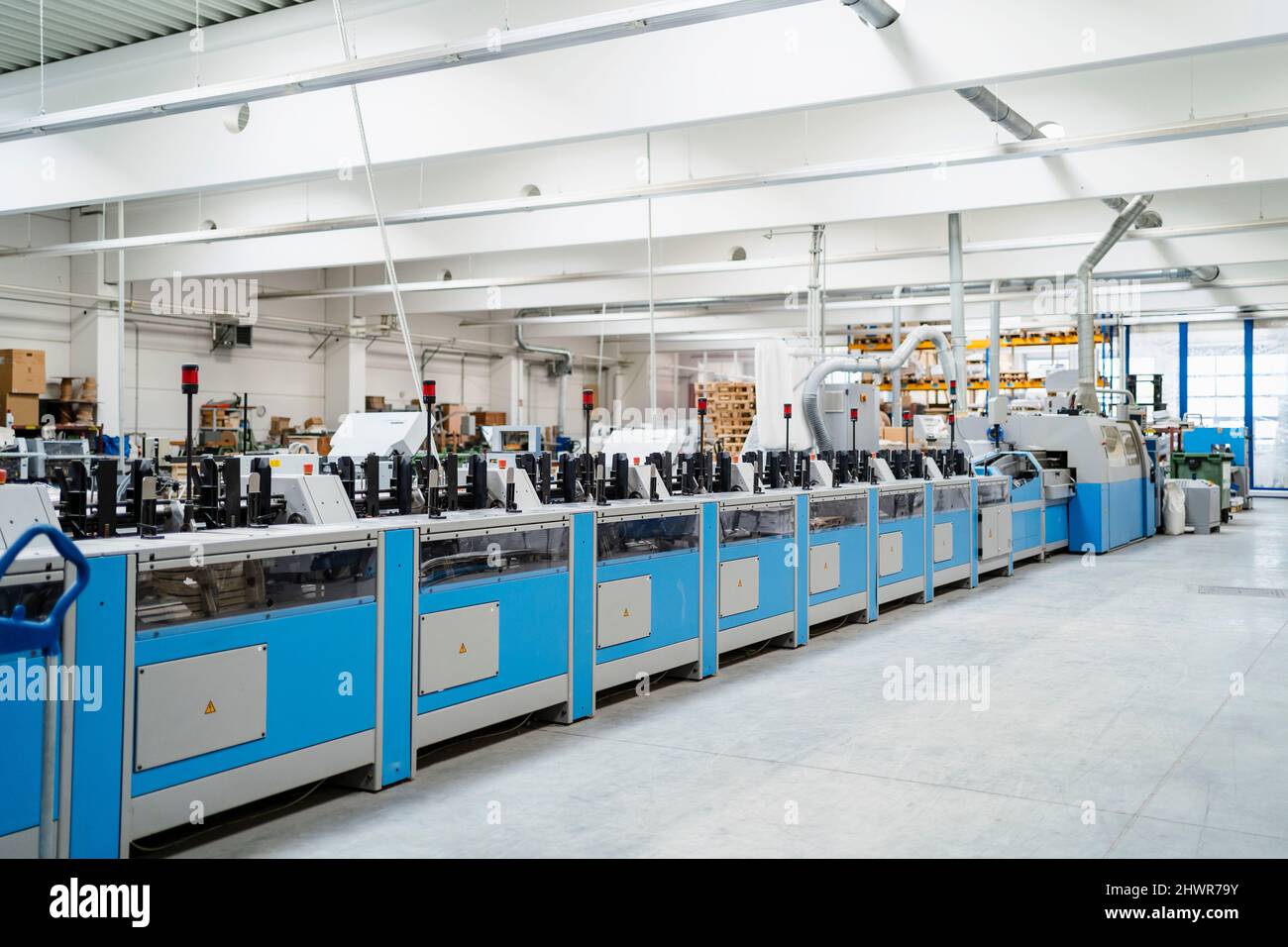 Empty production hall hi-res stock photography and images - Alamy