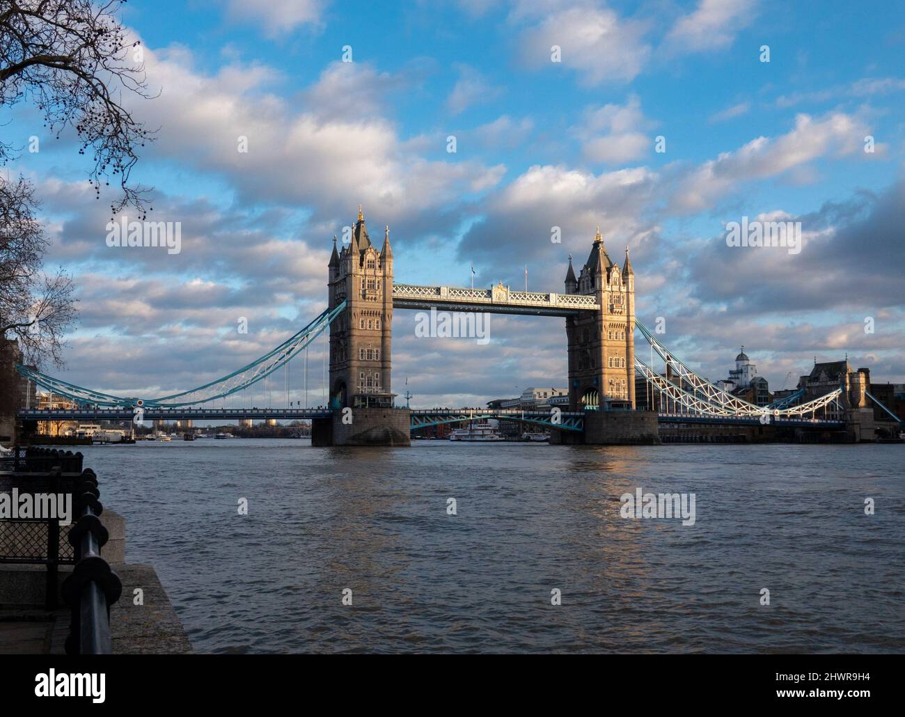 Tower Bridge Dusk Stock Photo - Alamy
