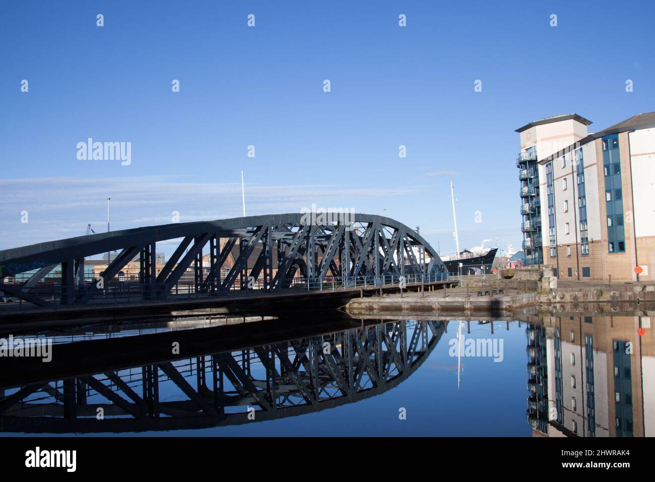 The Victoria Swing Bridge in Leith, Edinburgh in the UK Stock Photo - Alamy