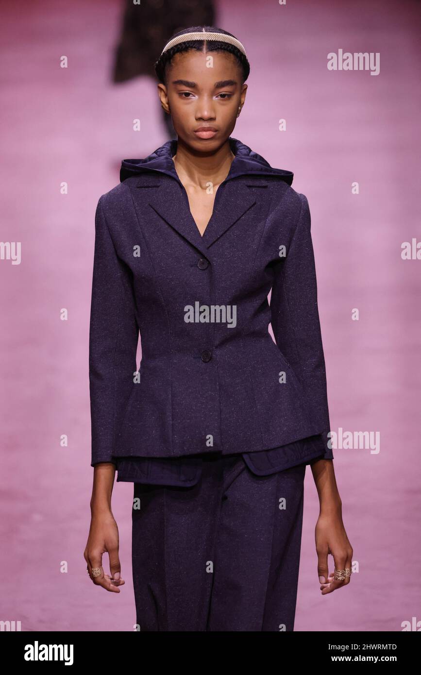 A model walks on the runway of Dior fashion show Women Ready to Wear ...