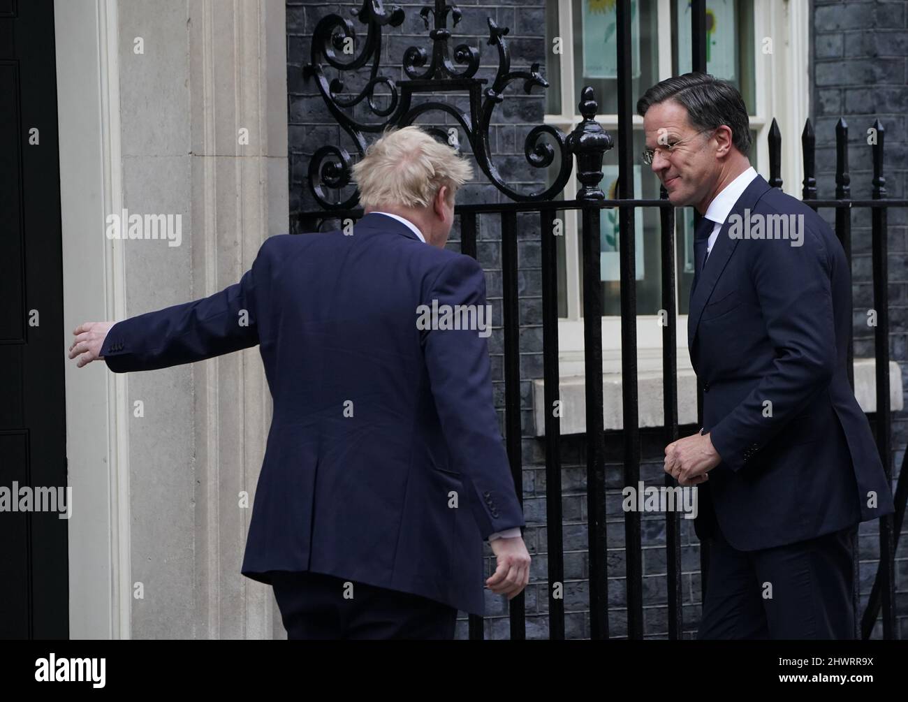 (left to right) Prime Minister Boris Johnson greets Dutch Prime ...