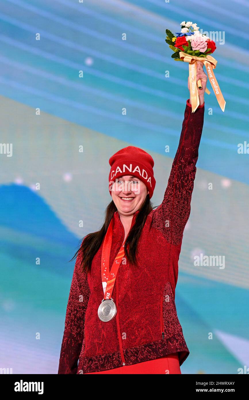 Lisa hu hi-res stock photography and images - Alamy
