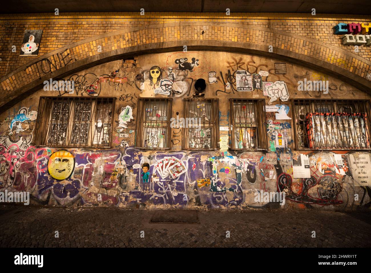 Chaotic graffiti adorn the Hackescher markt station at street level ...