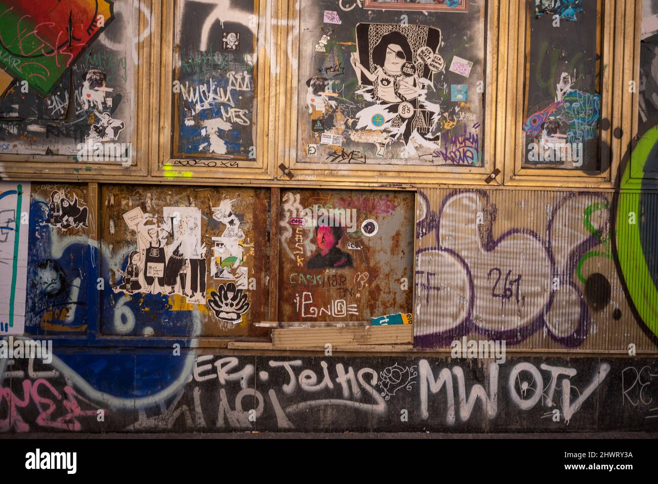 Chaotic graffiti adorn the Hackescher markt station at street level ...