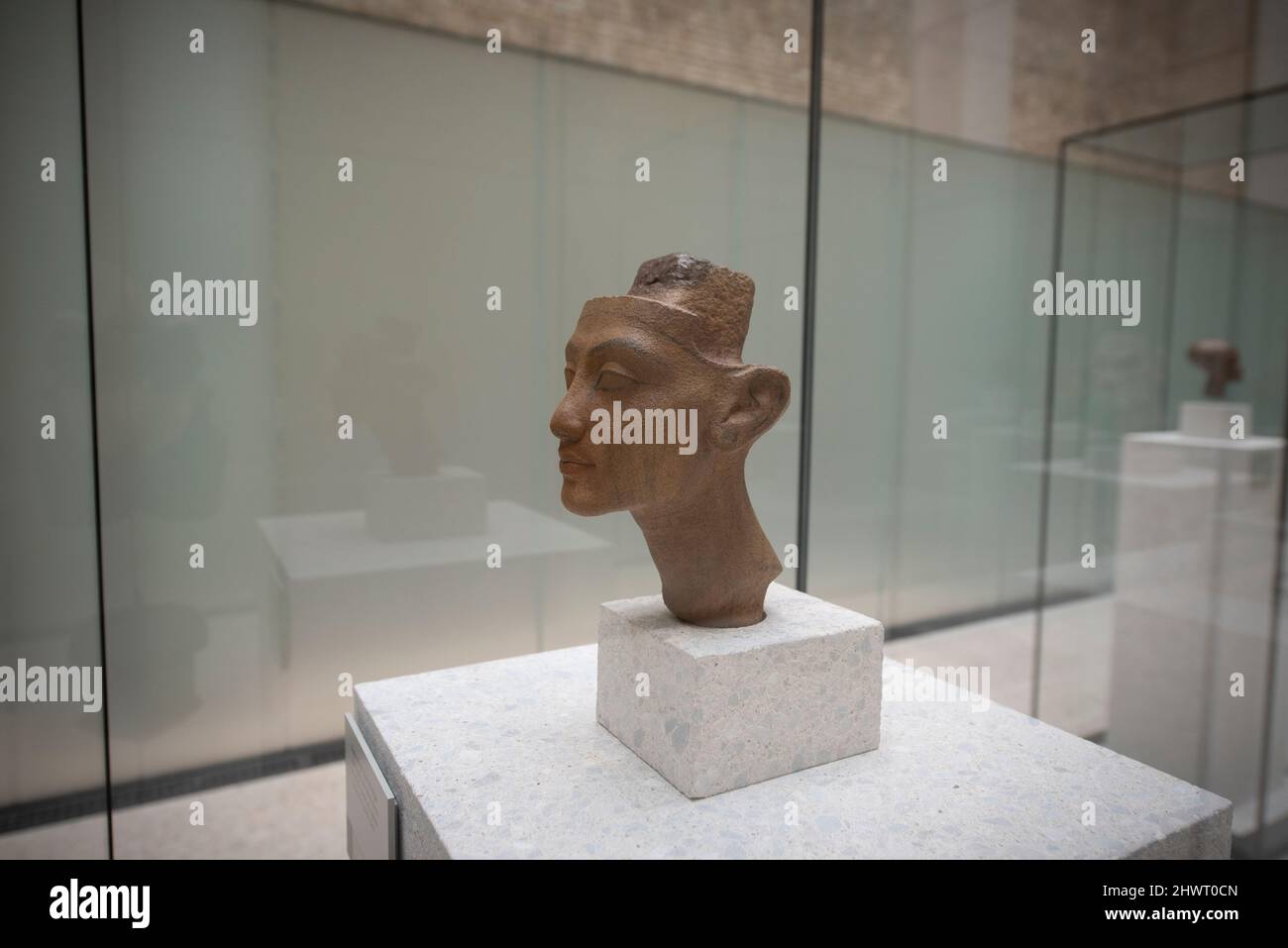 Neues museum and alte nationalgalerie hi-res stock photography and ...