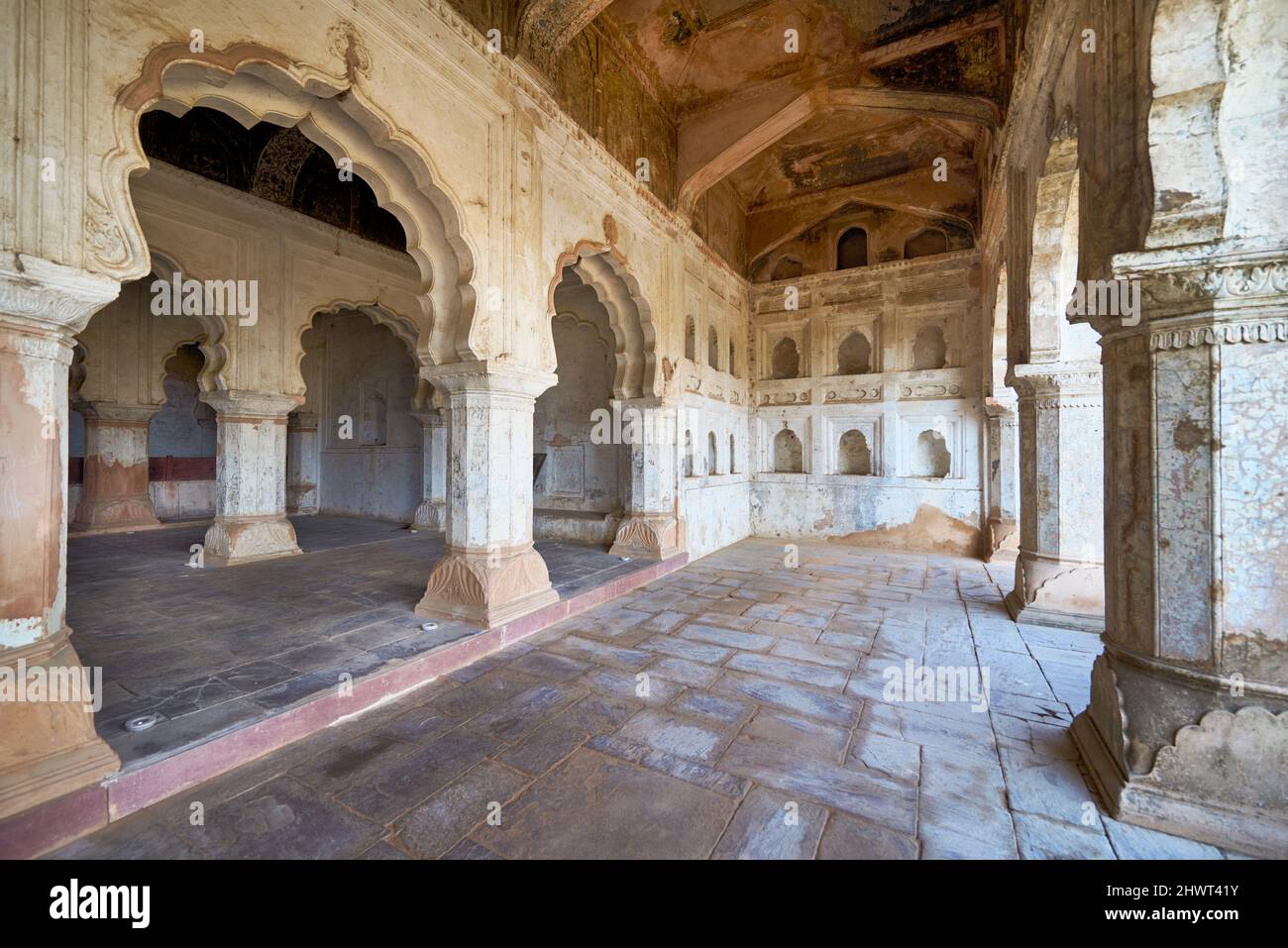 India Madhya Pradesh Orchha. The Fort Complex Stock Photo - Alamy