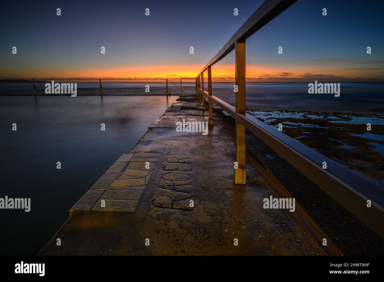 Sunrise over australian landscape hi-res stock photography and images ...