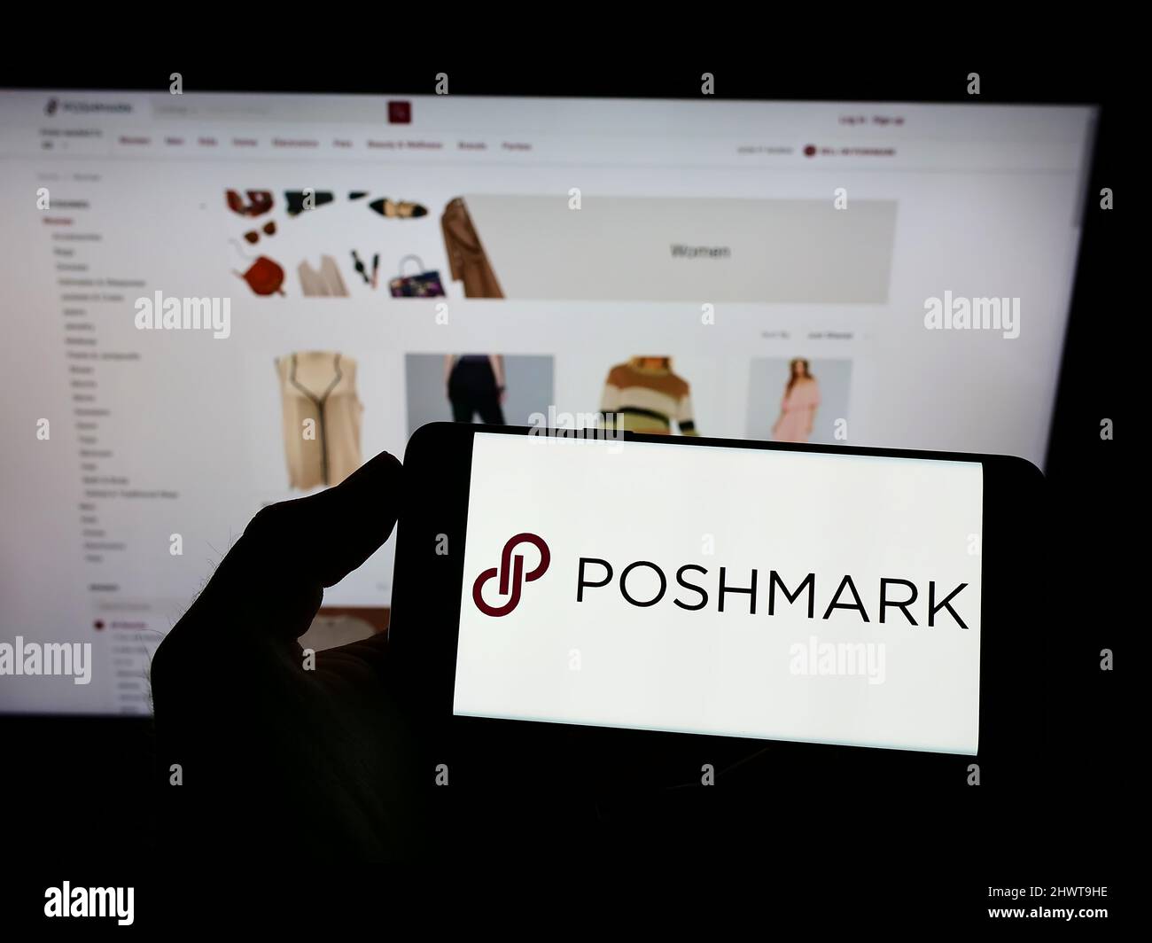 Poshmark hi-res stock photography and images - Alamy