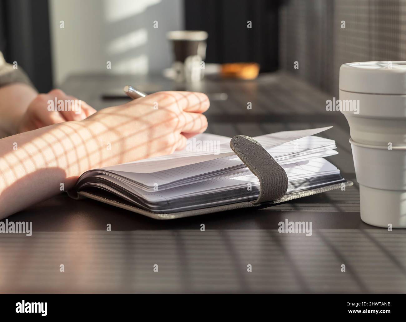 High silicon content hi-res stock photography and images - Alamy