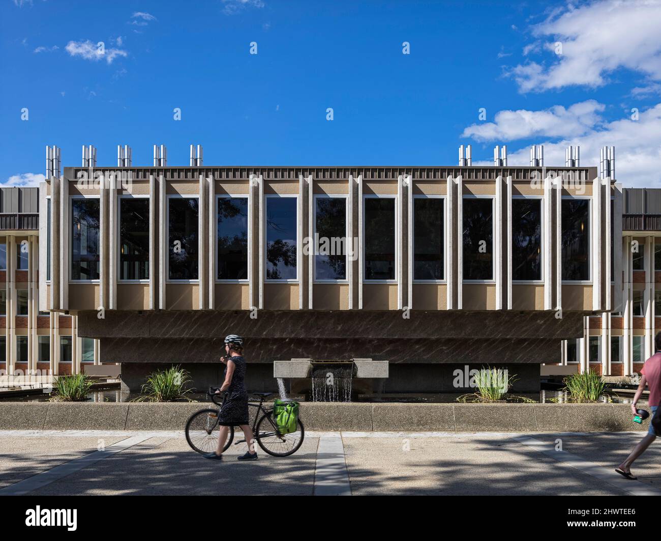 Annex building elevation. ANU Birch Building, Canberra, Australia ...