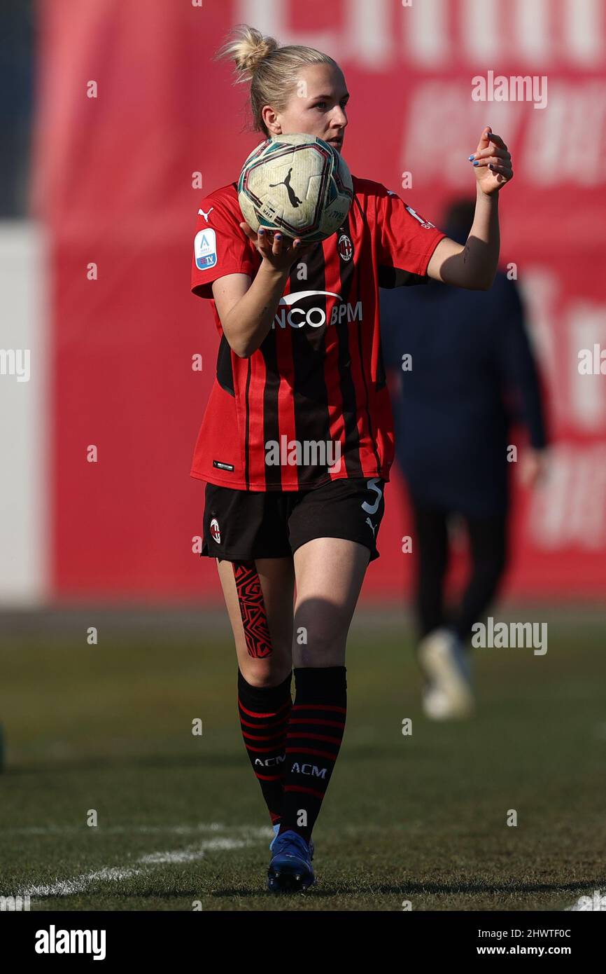 Sara thrige hi-res stock photography and images - Alamy