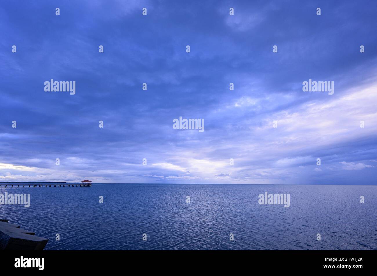 Marine twilight on atlantic ocean with cloudy sky before storm. Nautic ...