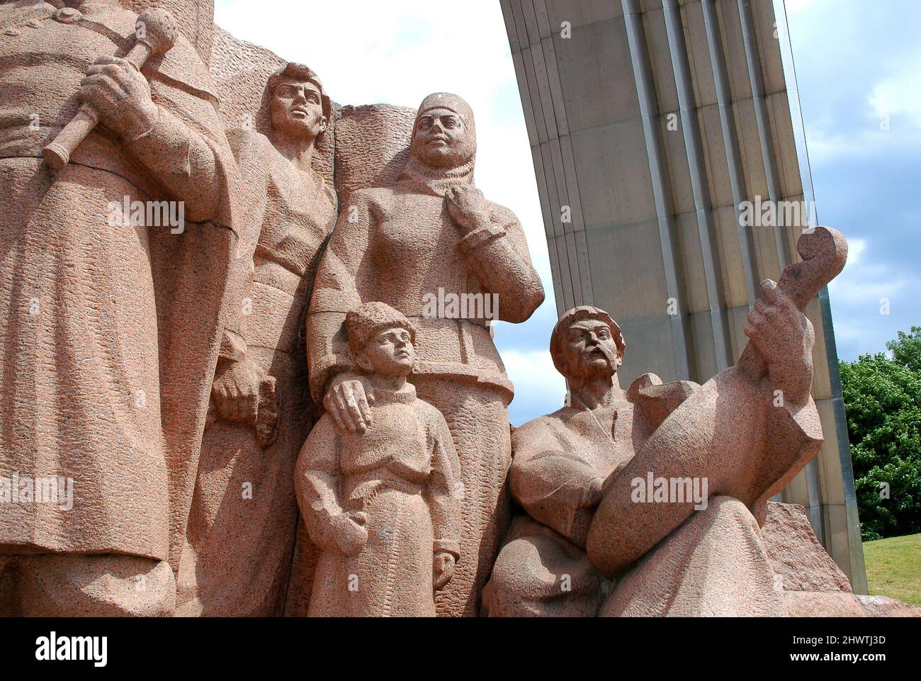 Kyiv or Kiev, Ukraine: Statues at the base of The People's Friendship ...