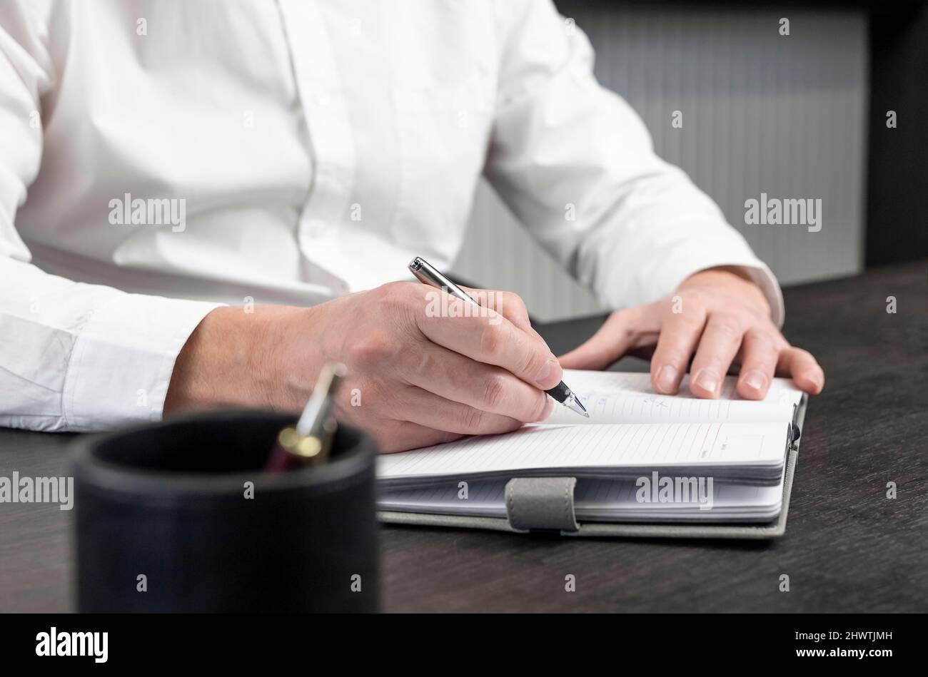 Professional planner hi-res stock photography and images - Alamy