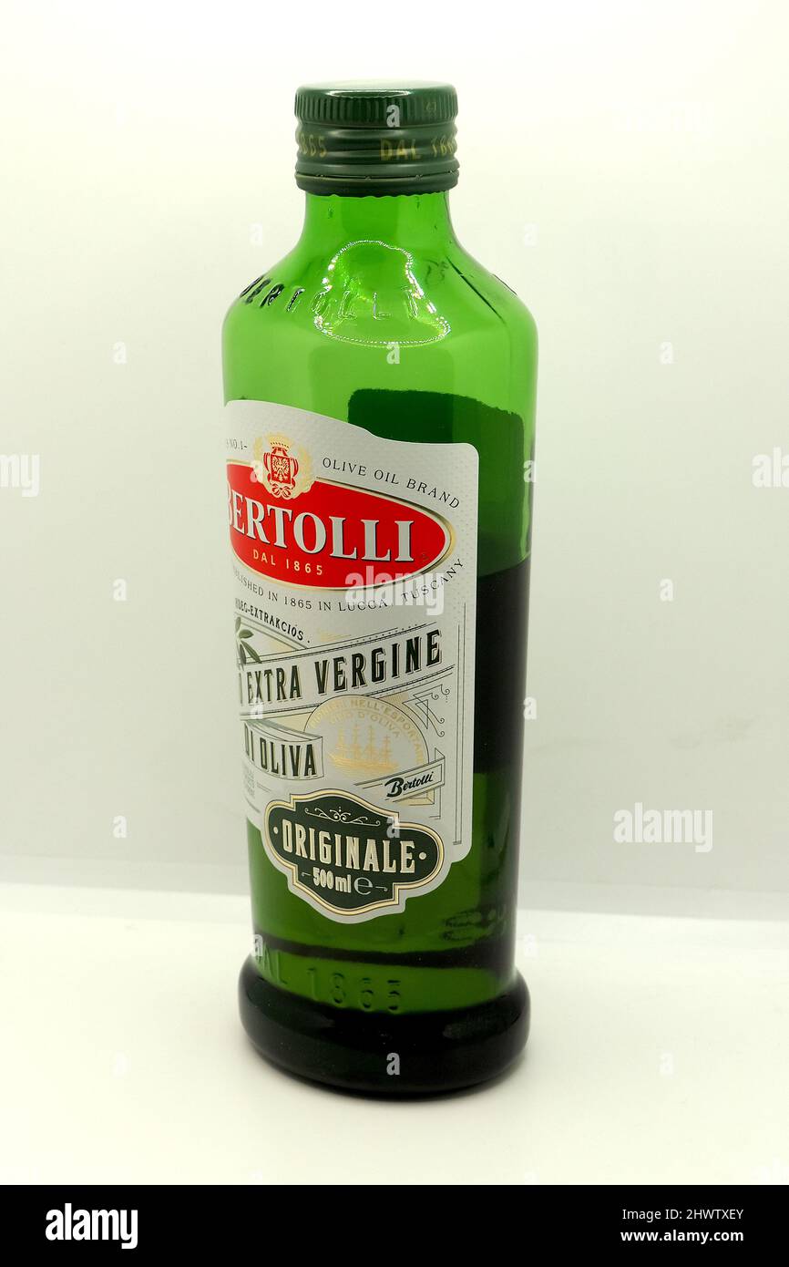 Olivenol hi-res stock photography and images - Alamy