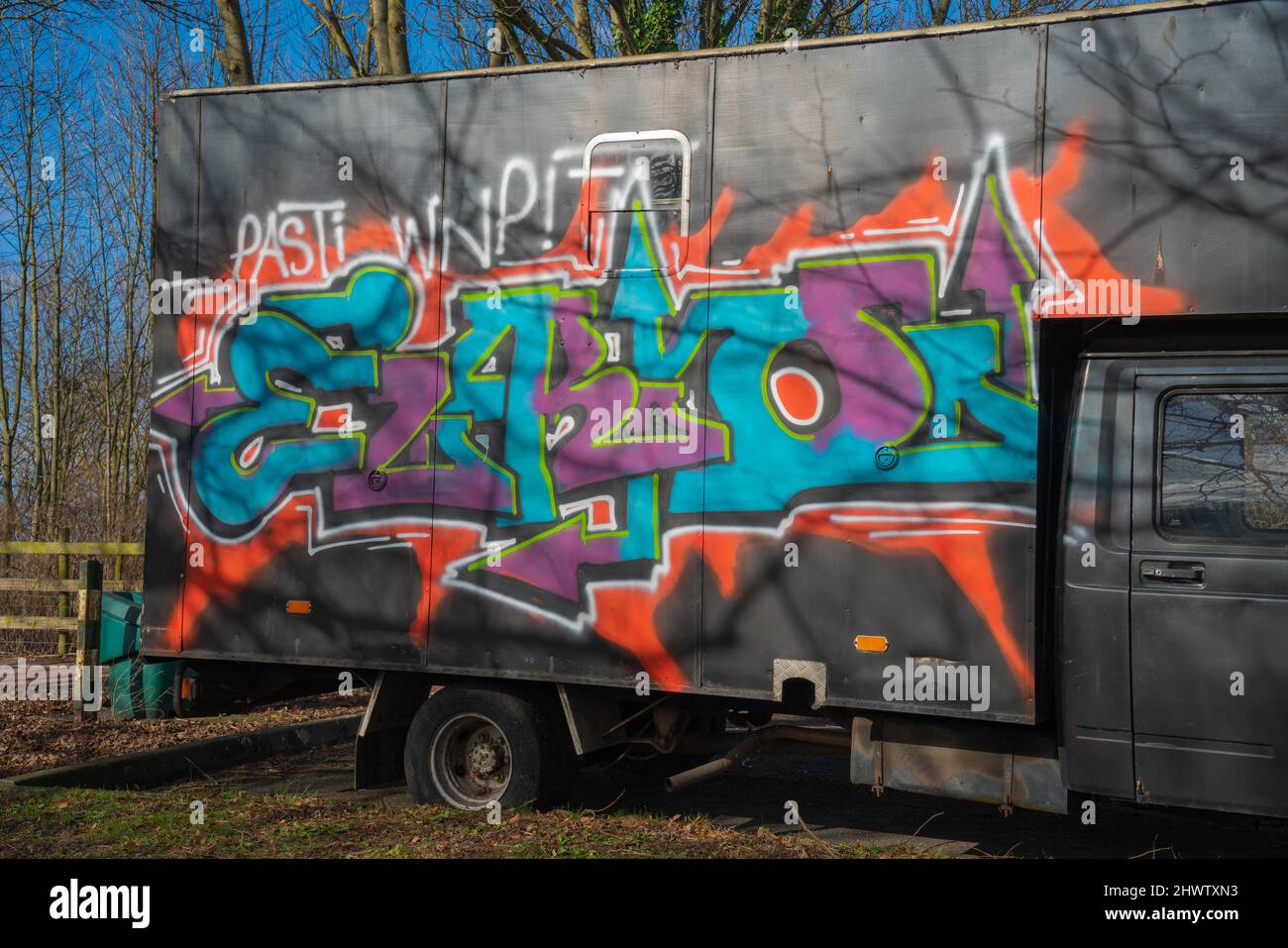 Graffiti, van, Banksy, spray-paint, colourful, satirical, tag, spray ...