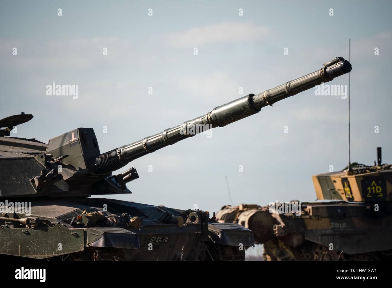 British army FV4034 Challenger 2 main battle tank in action on a ...