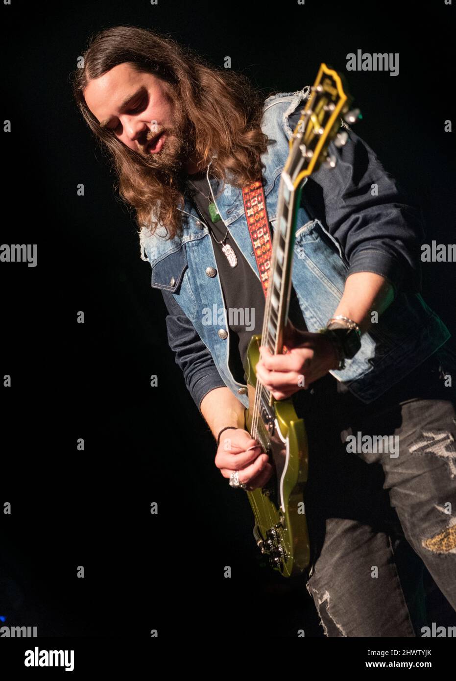 Halestorm hi-res stock photography and images - Alamy