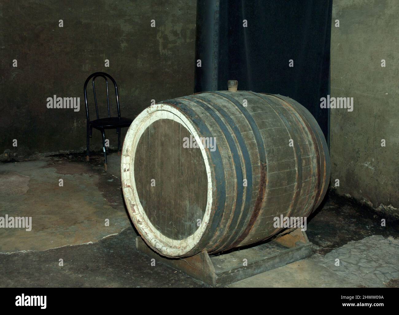 Champagne cellar tank hi-res stock photography and images - Alamy