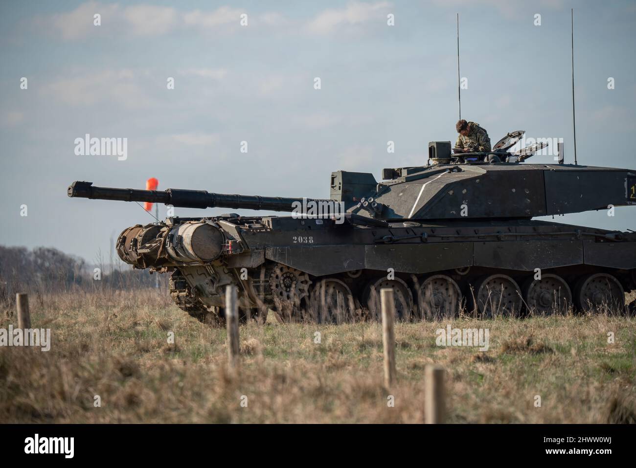 British army FV4034 Challenger 2 main battle tank in action on a ...