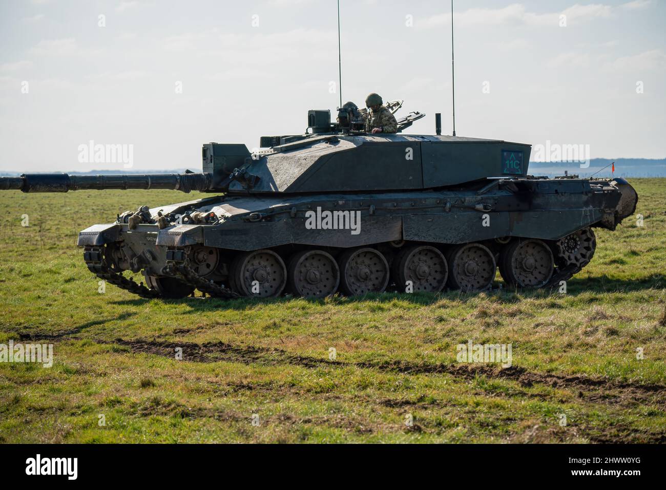 British army FV4034 Challenger 2 main battle tank with the commander ...