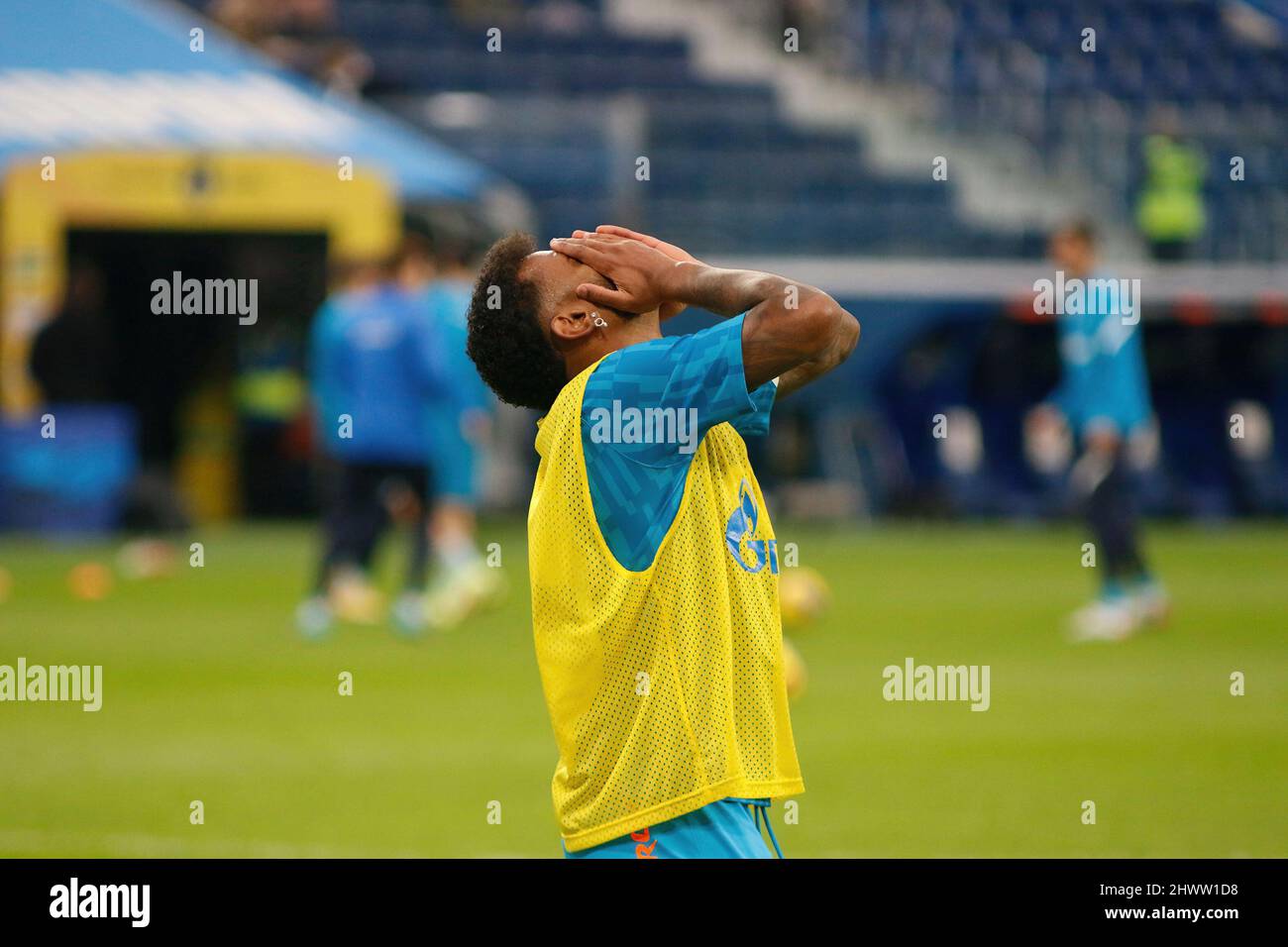 Wendel Valle da Silva, commonly known as Wendel (No.8) of Zenit compete ...