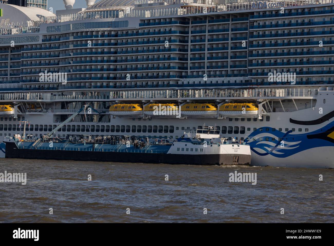 Rotterdam, Netherlands - 3-3-2022: LNG London supplying Aida Cosma with ...