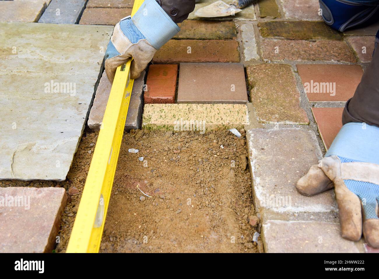 Bricklaying tools hi-res stock photography and images - Alamy