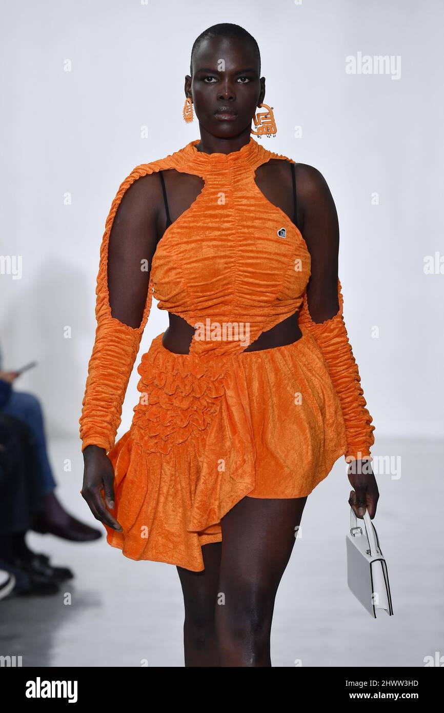 Model Ariish Wol walks on the runway at the Ester Manas fashion show ...