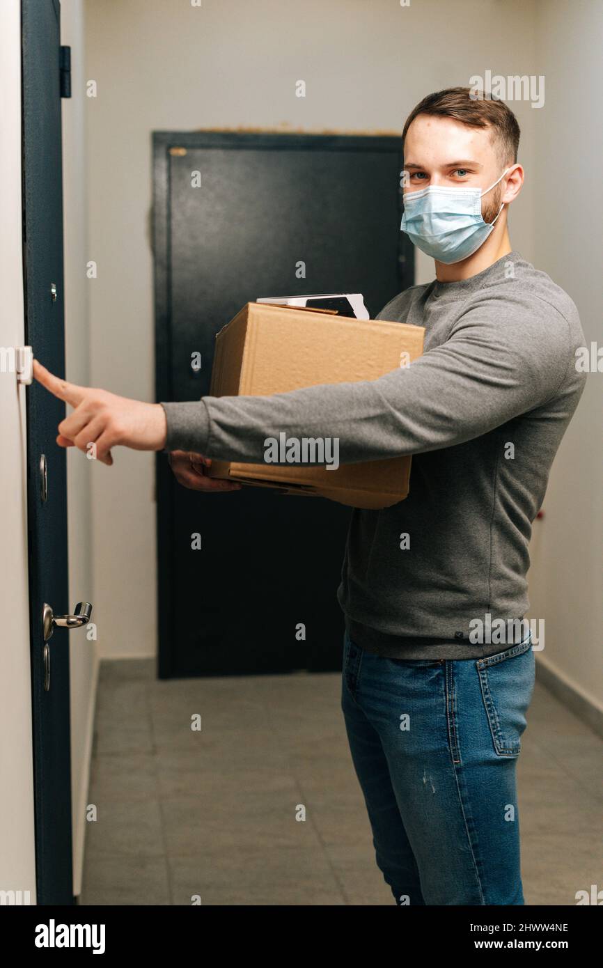 Ringing door bell mask hi-res stock photography and images - Alamy