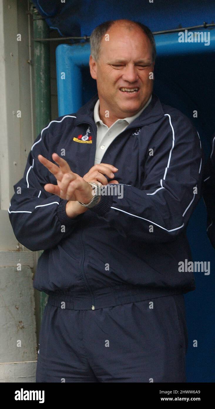Manager martin jol hi-res stock photography and images - Alamy