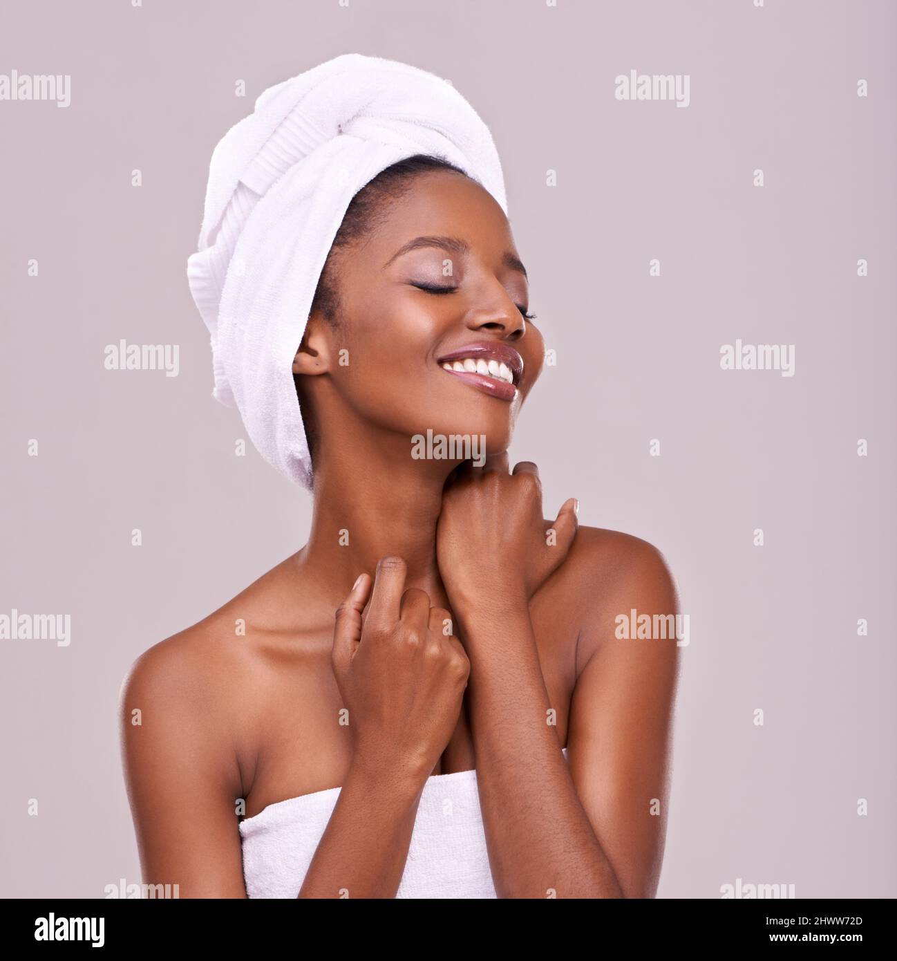 Body touched hi-res stock photography and images - Alamy