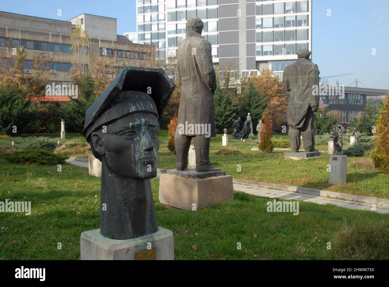 Huge Statue of Lenin on display at the Museum of Socialist Art, Sofia ...