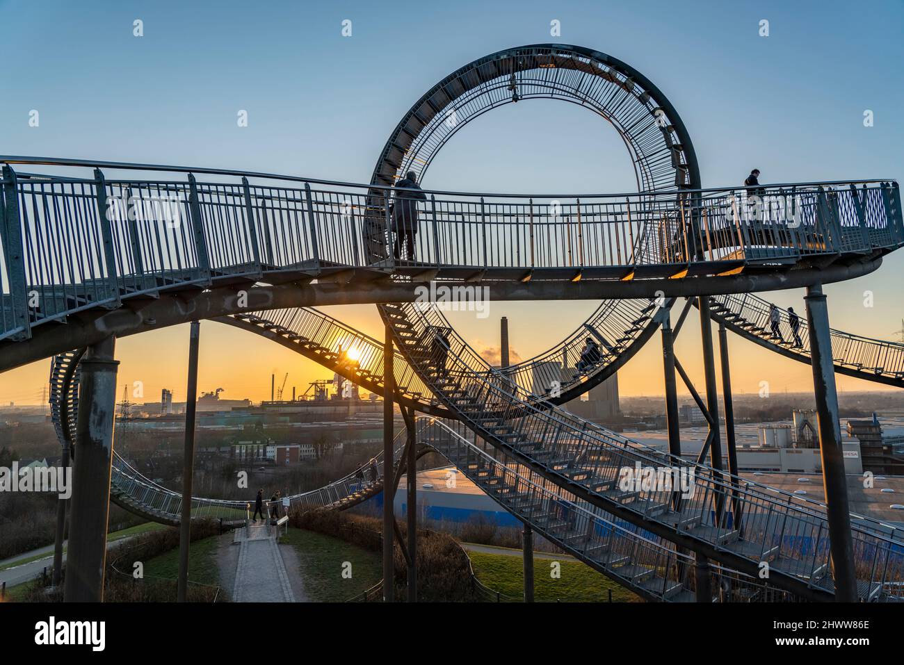 Landmark Angerpark Tiger & Turtle - Magic Mountain, walkable sculpture ...