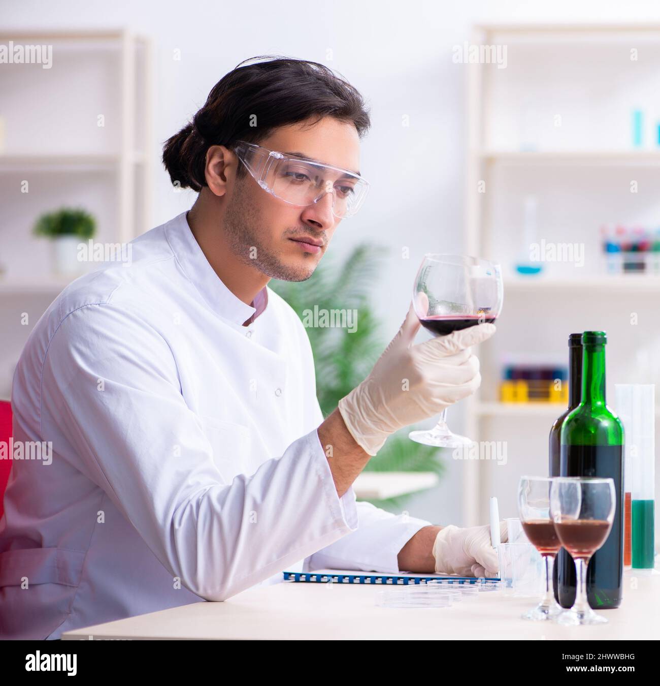 Man taste test sample glass wine tasting hi-res stock photography and ...