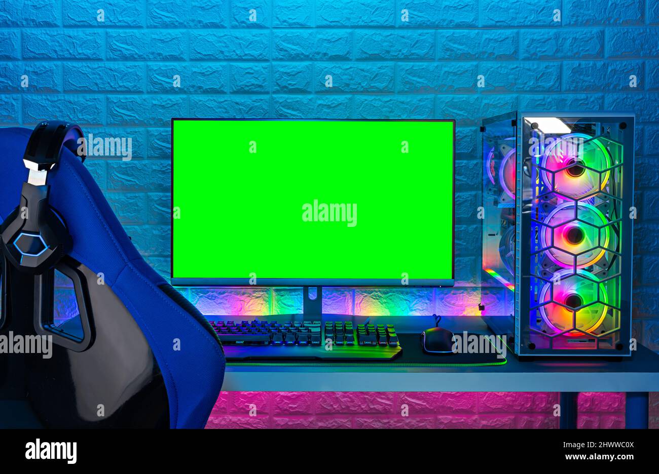 Monitor computer mouse cpu hi-res stock photography and images - Alamy