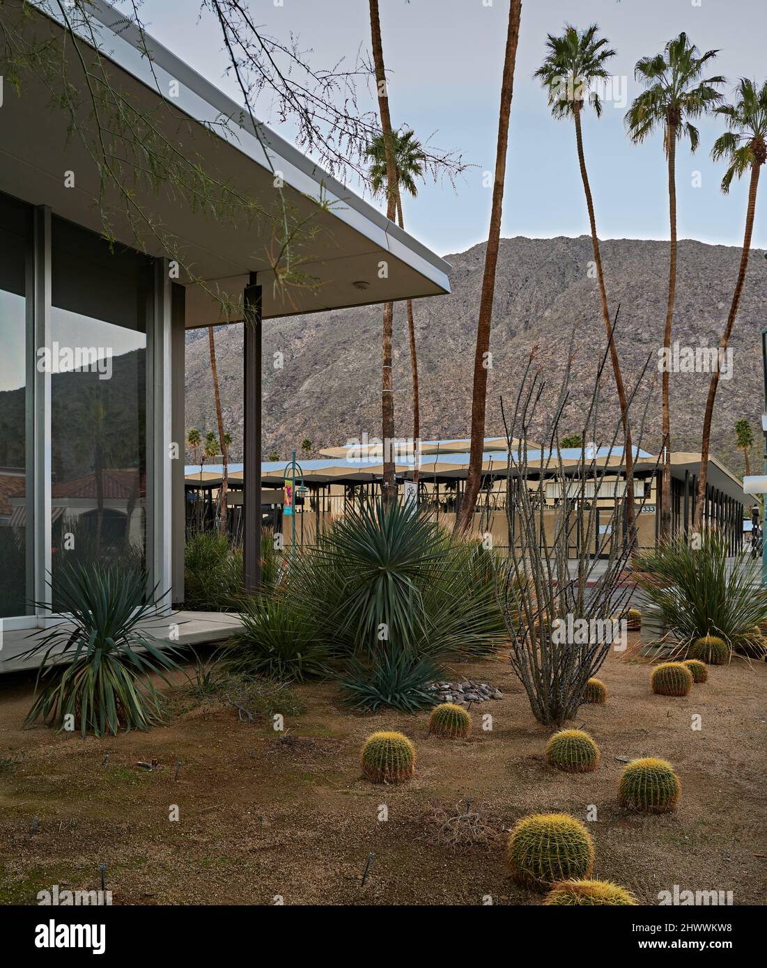 Palm Springs Mid Century Modern Stock Photo - Alamy