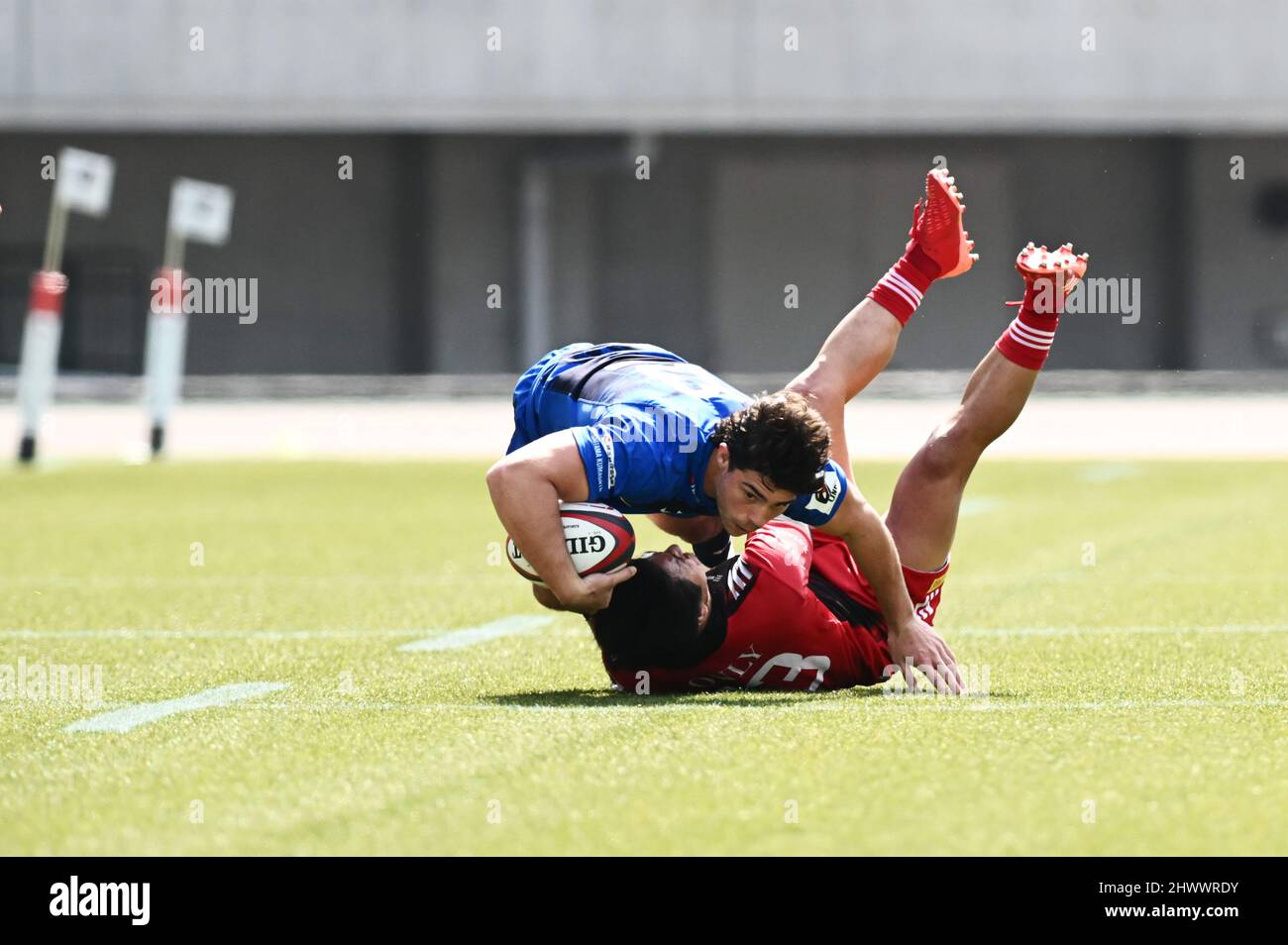 Ntt docomo red hurricanes hi-res stock photography and images - Alamy