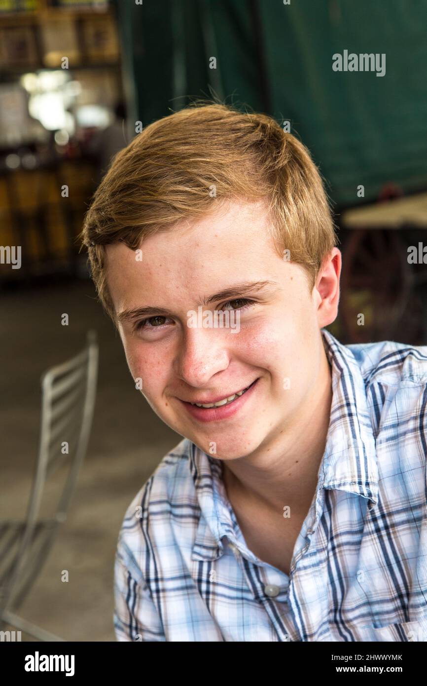 Cute and charming hi-res stock photography and images - Alamy