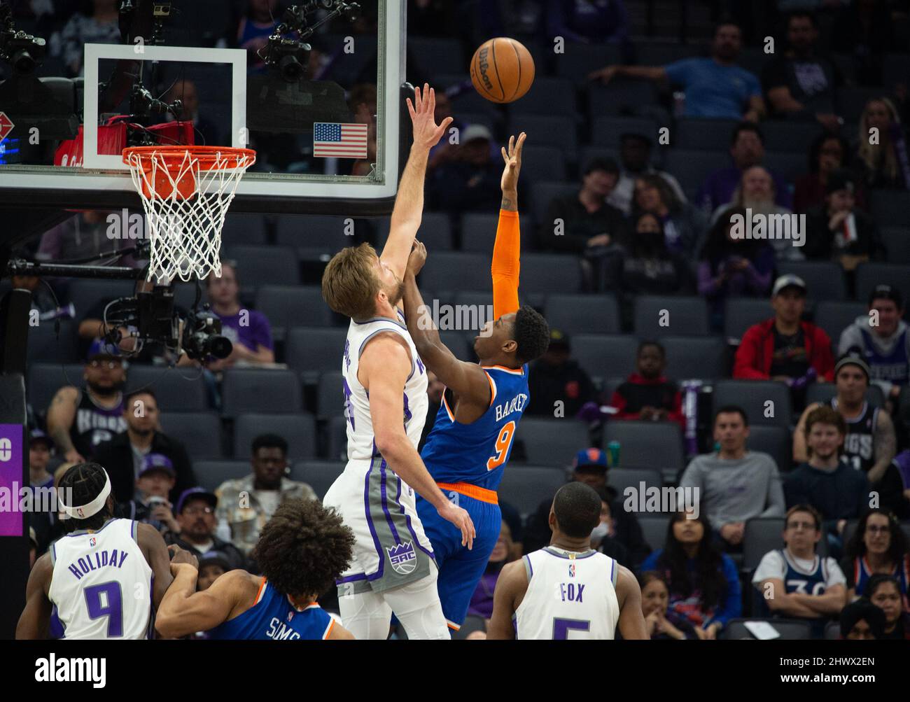 Sacramento, CA, USA. 7th Mar, 2022. Sacramento Kings forward Domantas ...